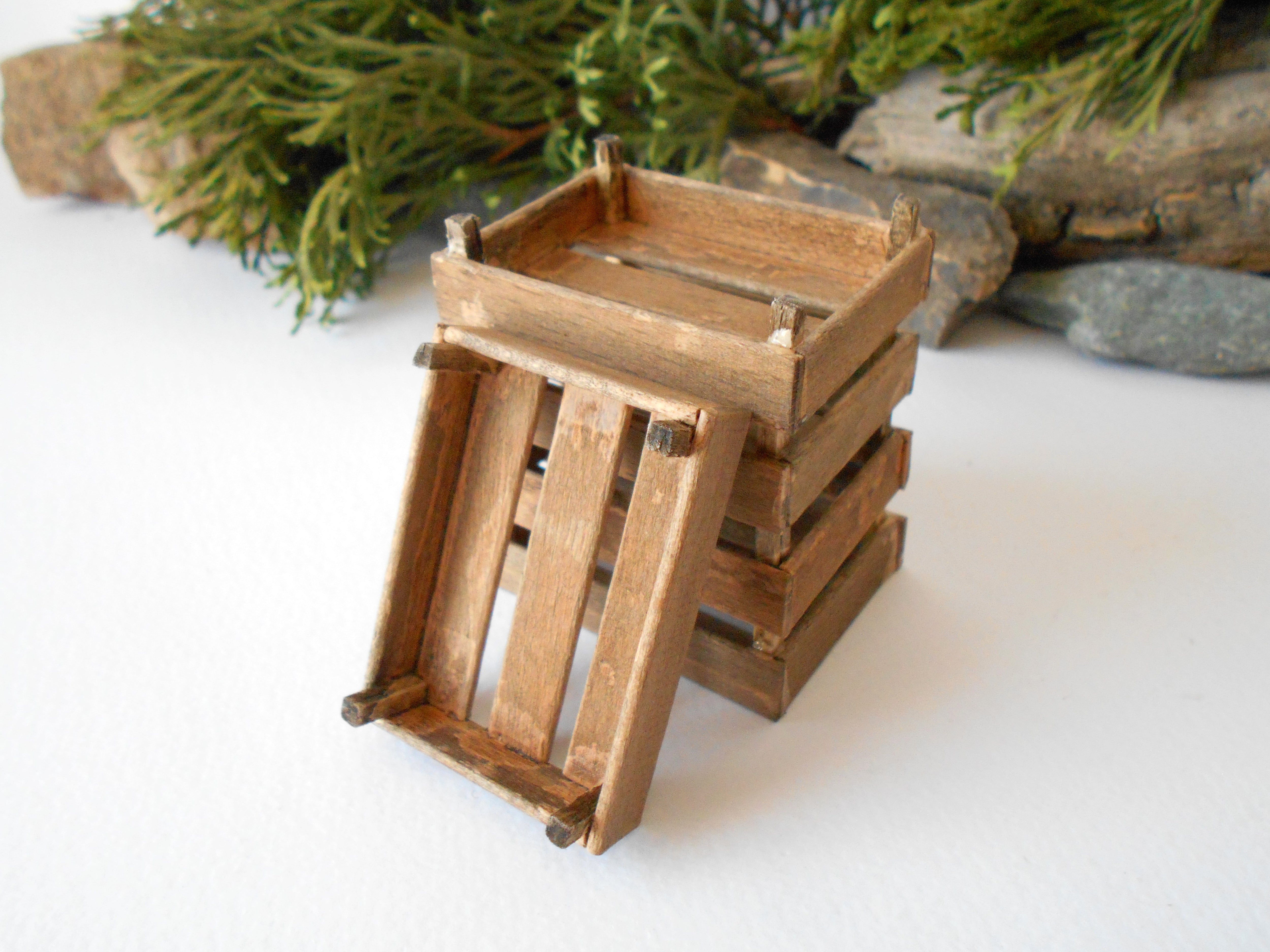 Miniature wooden crates- 5 set light brown - Exiarts & Ecocrafts