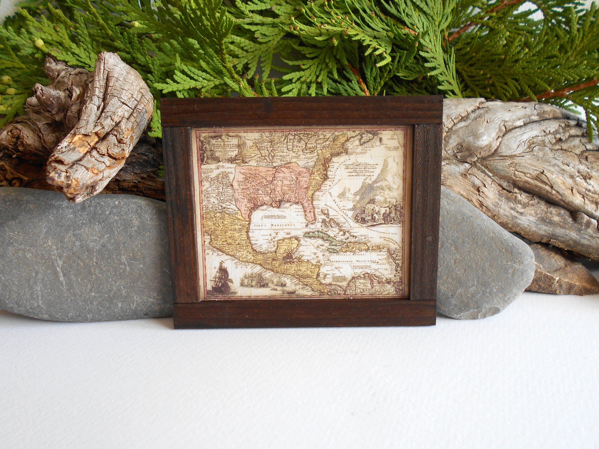 Miniature North America map framed with real pinewood- mini map for do ...
